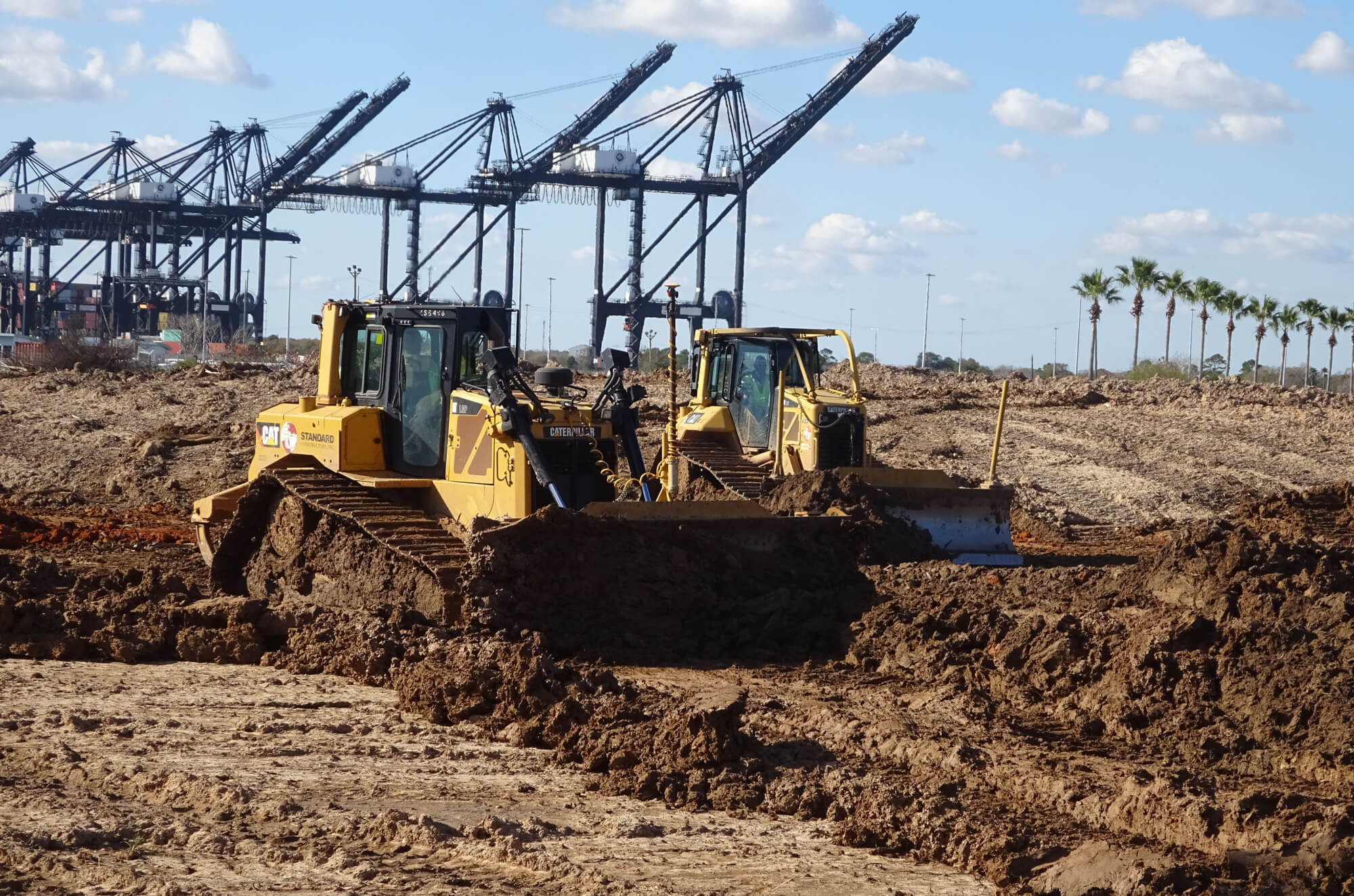 Standard Constructors – Site • Civil • Railroad • Pile Driving • Marine